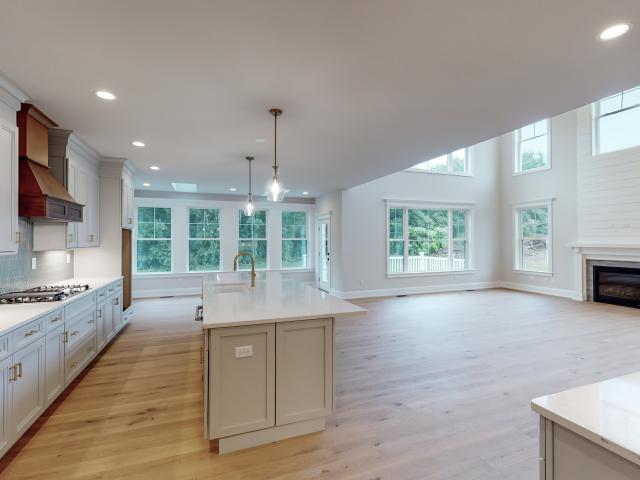 13 Twin Valley Rd, East Lyme, CT 06333 | MLS #24096