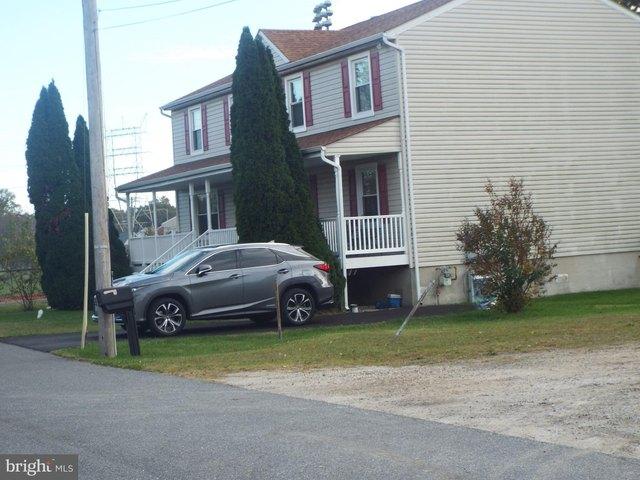 13 Turner Ave, Dundalk, MD 21222