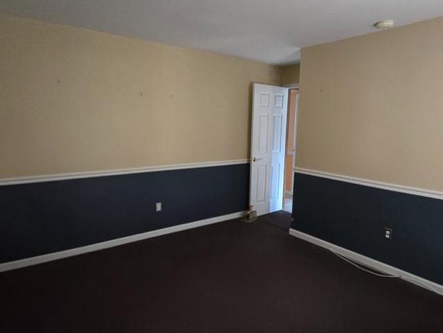 13 Tuscarora Circle