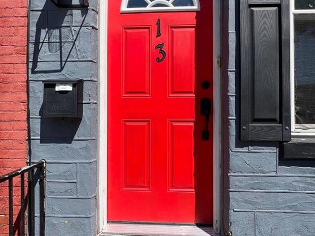 13 W New Street