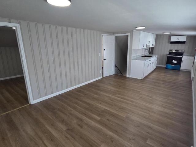 13 W Lake Avenue