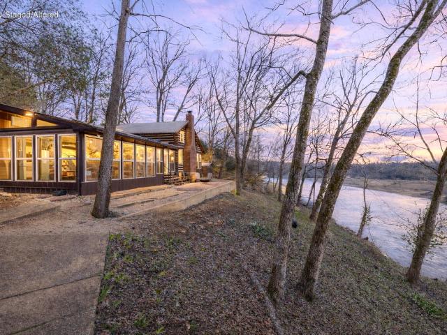13 Walleye Lane