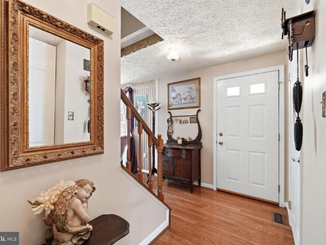 13 Warrior Brook Court