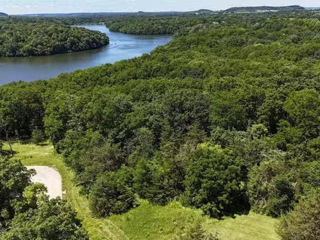13 Waterford, GALENA, IL 61036 650803936
