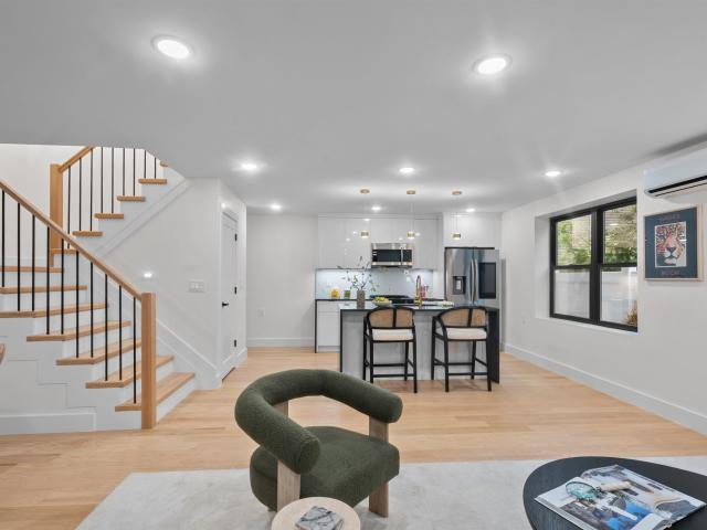 13 Wegman Ct # 2
