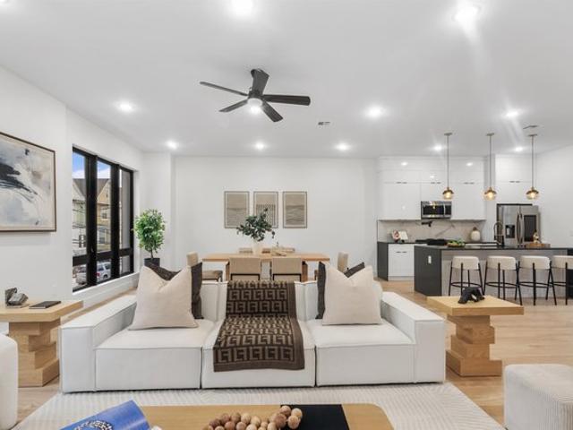 13 Wegman Ct Unit 1, Jersey City, NJ 07305