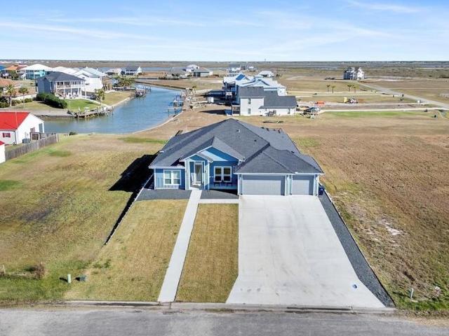 13 Westpointe Dr, ROCKPORT, TX 78382