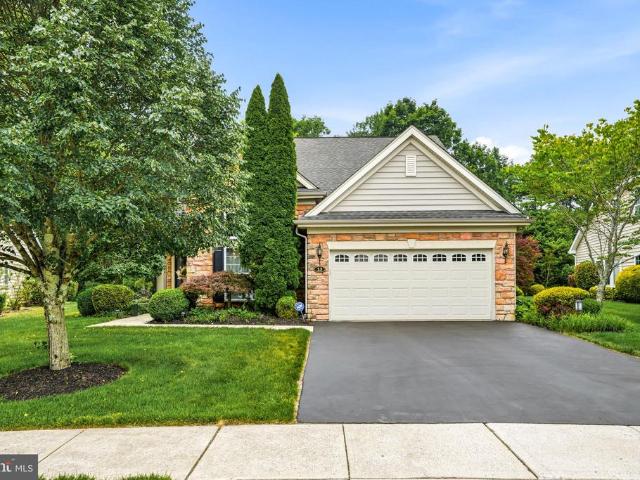 13 Woodcrest Court
