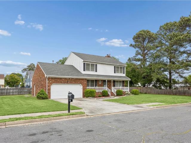 13 Wooded Hill DR