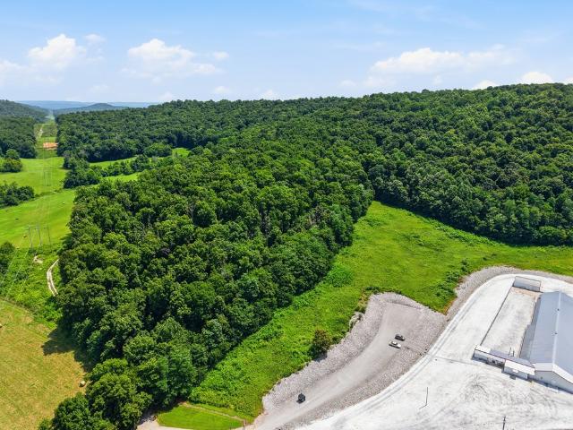 13 AC Moore Cove Rd