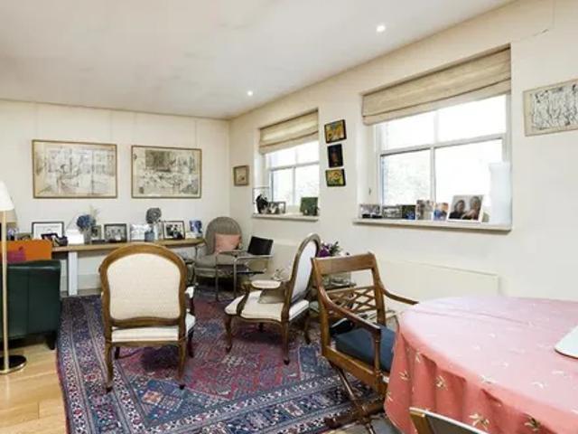 13 Addison Crescent, London, W14 8JR, United Kingdom | 2 bed townhouse for rent #38800537 | Rentberry