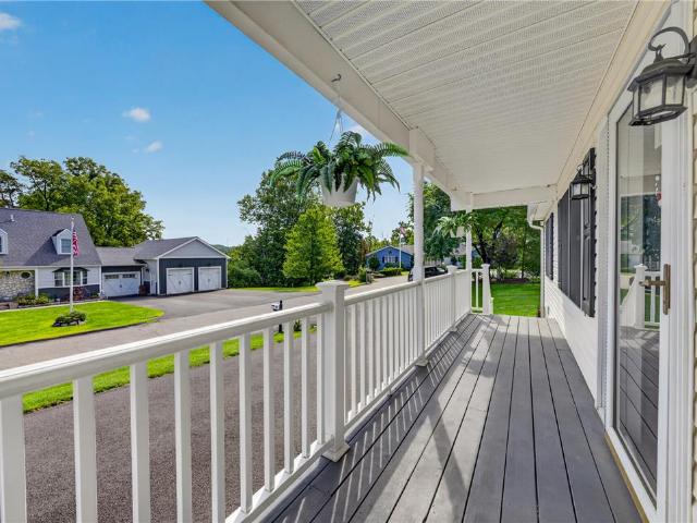 13 Apache Drive