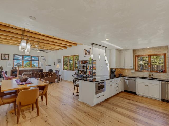 13 Arroyo Vista