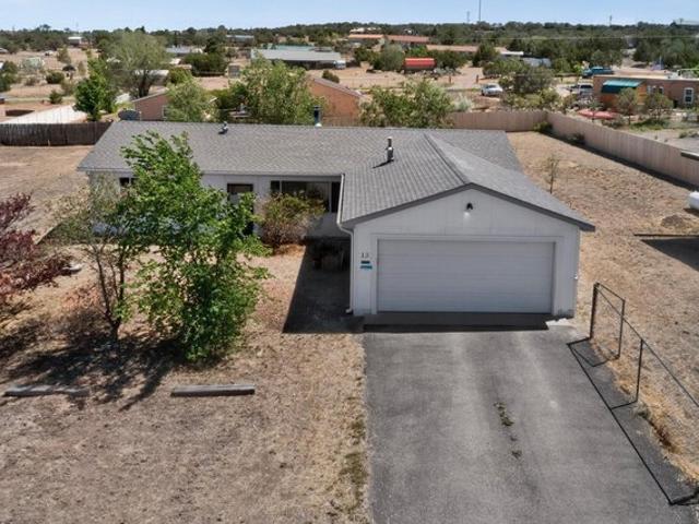 13 Barton Ct, Edgewood, NM 87015