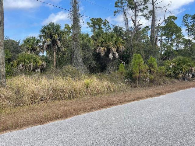 13 Bartlett Ave, North Port, FL 34288 | MLS #C7519 | Compass