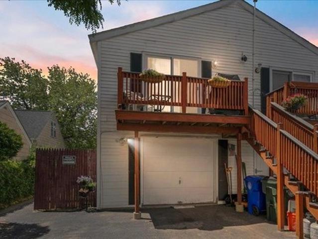 13 Batchelder Ave Apt 2, Manchester, NH 03103