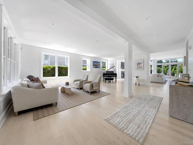 13 Beach Lane