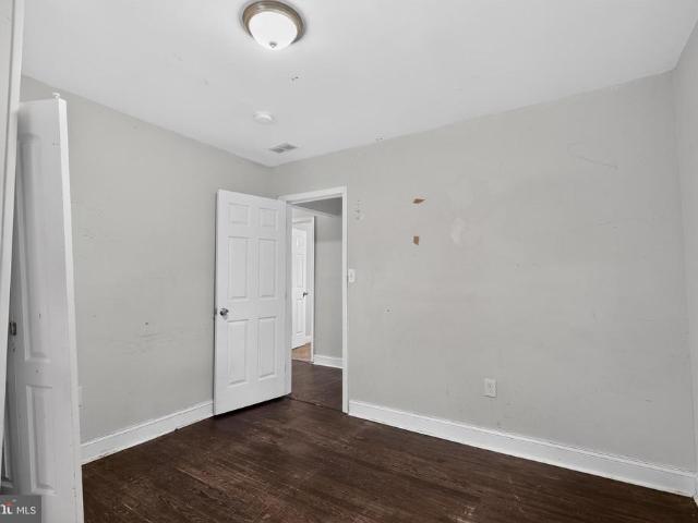 13 Beacon Hill Road