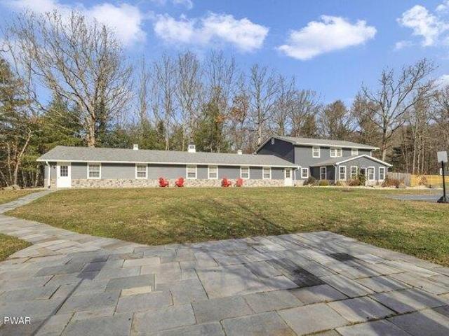 13 bedroom, Nicholson PA 18446 88617759