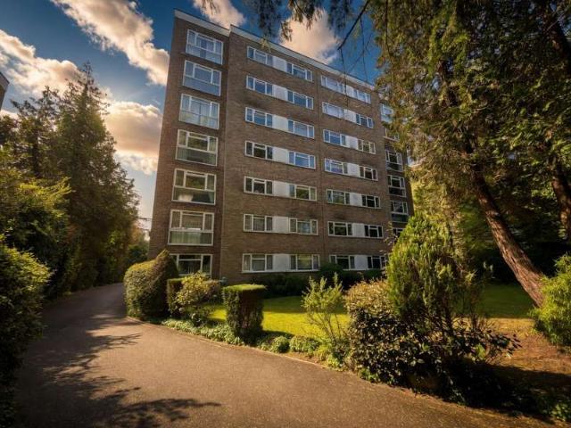 13 Bedroom Apartment Flat