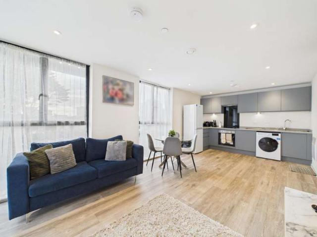 13 Bedroom Apartment Flat