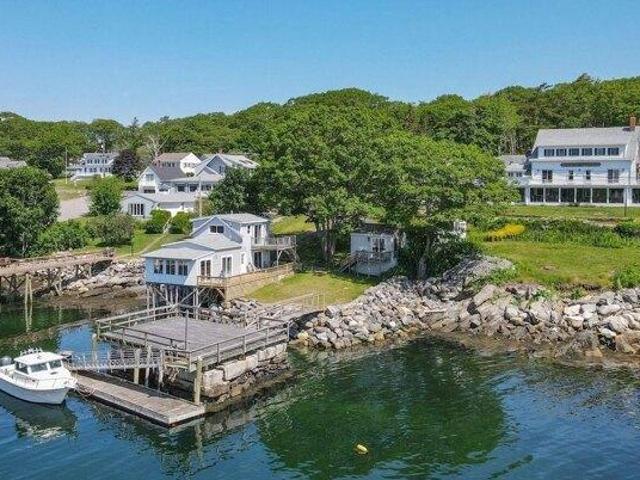 13 bedroom, Bristol ME 04554 103033975