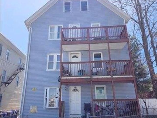 13 bedroom, Central Falls RI 02863 104568807