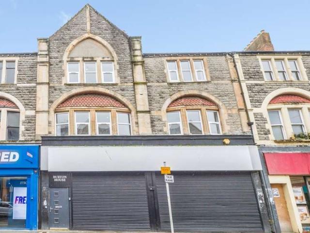 13 Bedroom Commercial Property