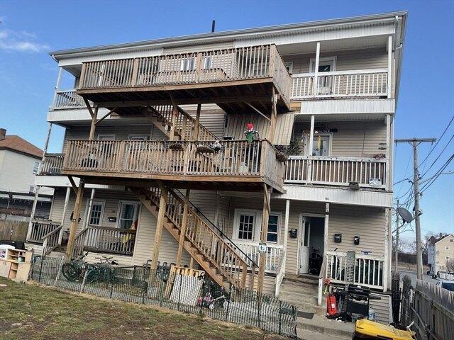 13 bedroom, Fall River MA 02721 102343913