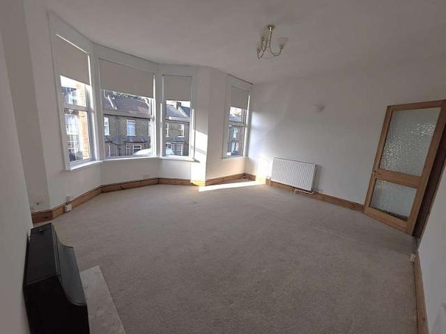13 Bedroom Flat