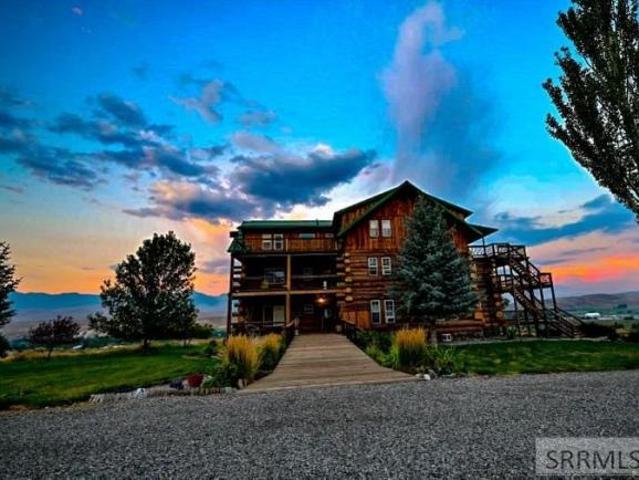 13 bedroom, Salmon ID 83467 LS84122289