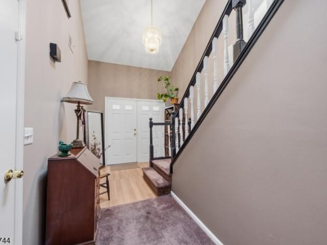 13 Betty Ct