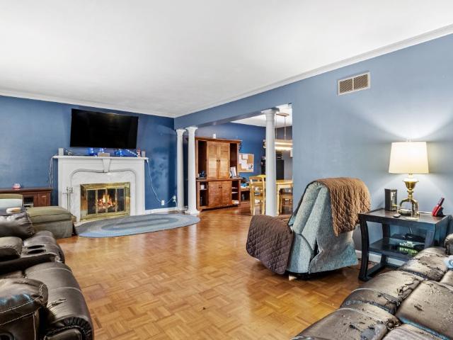 13 Briarcliffe Drive