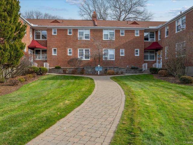 13 Bryant Crescent 2K