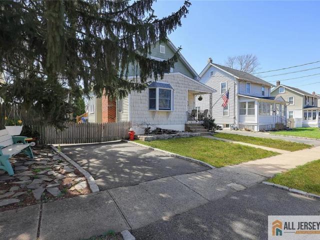 13 Buchman Street