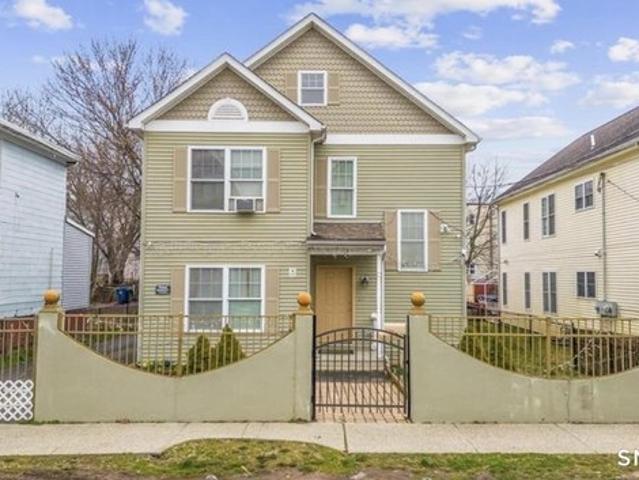 13 Button St, New Haven, CT 06519