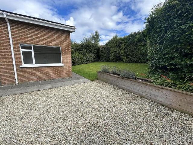 13 Carolsteen Park, Helens Bay, BT19 1JU