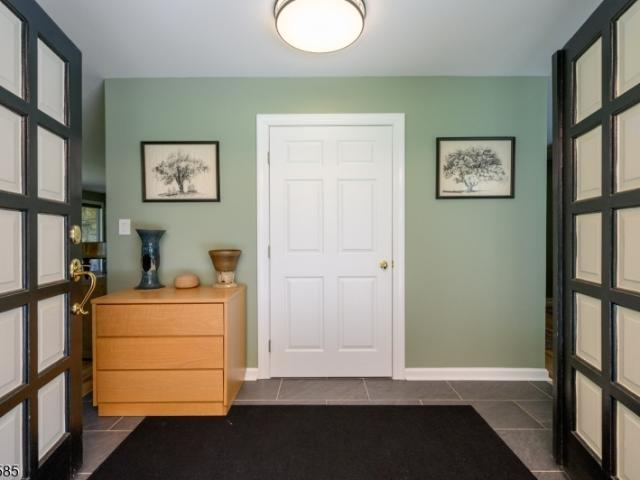 13 Central Ave