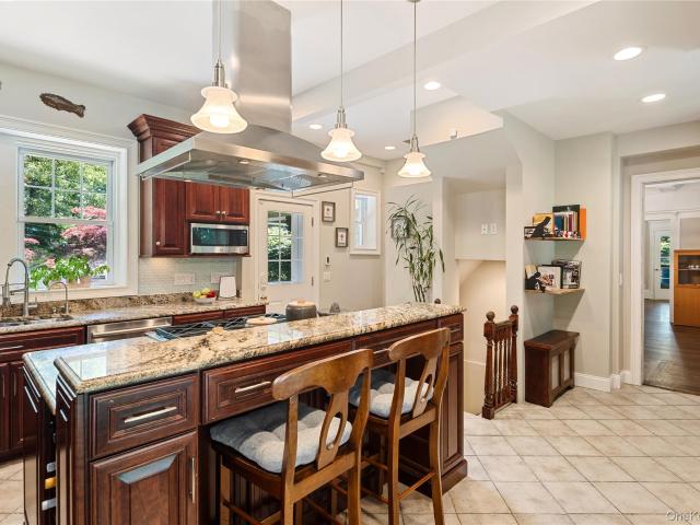 13 Chadwick Rd, White Plains, NY 10604 | MLS #989095