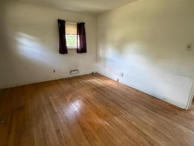 13 Chalmers Rd