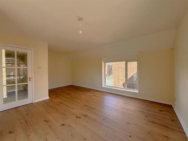 13 Chichester Gardens