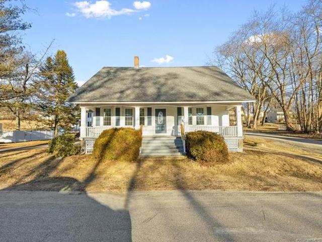 13 Church St, Plainfield, CT 06354