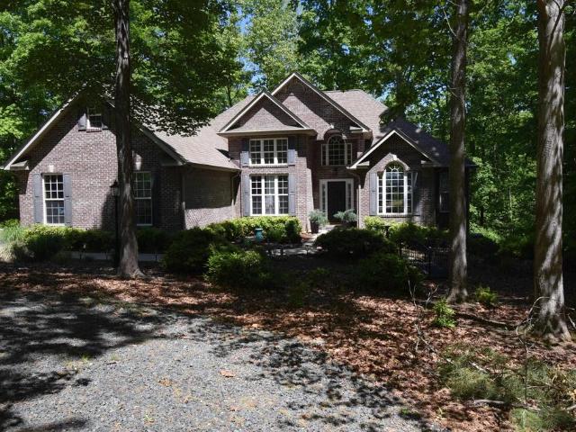 13 Condor Rd