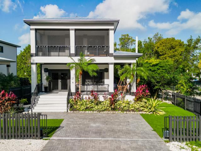 13 Coral Way, Key Largo, FL 33037 | MLS #617843 | Compass