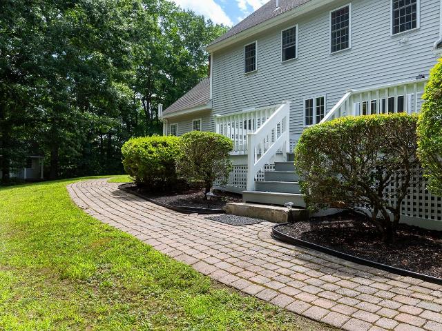 13 Cottonwood Road