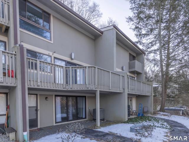 13 Clubhouse Dr, Unit 13, Woodbury, CT 06798 | MLS #24157 | Compass