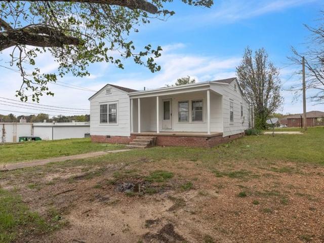13 Cul De Sac St, West Point, MS 39773