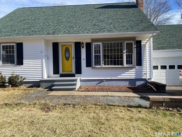 13 Curtis St, Norwich, CT 06360