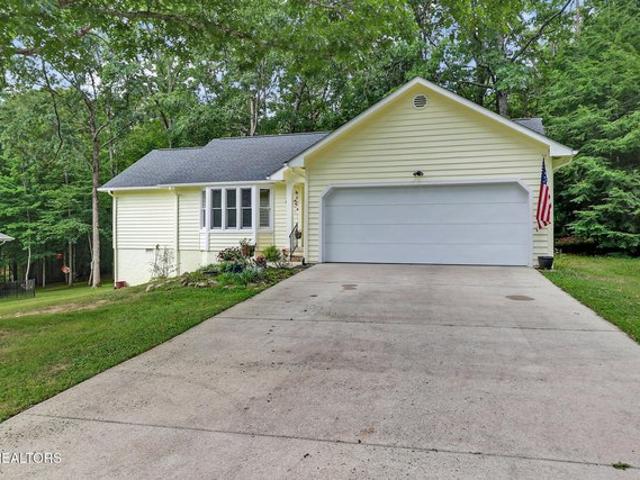 13 Dalton Ter, Crossville, TN 38558