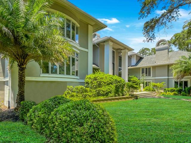 13 Delta Lane